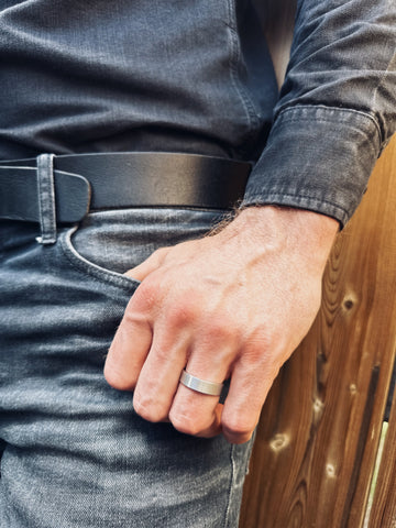 RING BEAR - Men's Wedding Bands, Carbon Neutral & Comfortable Fit